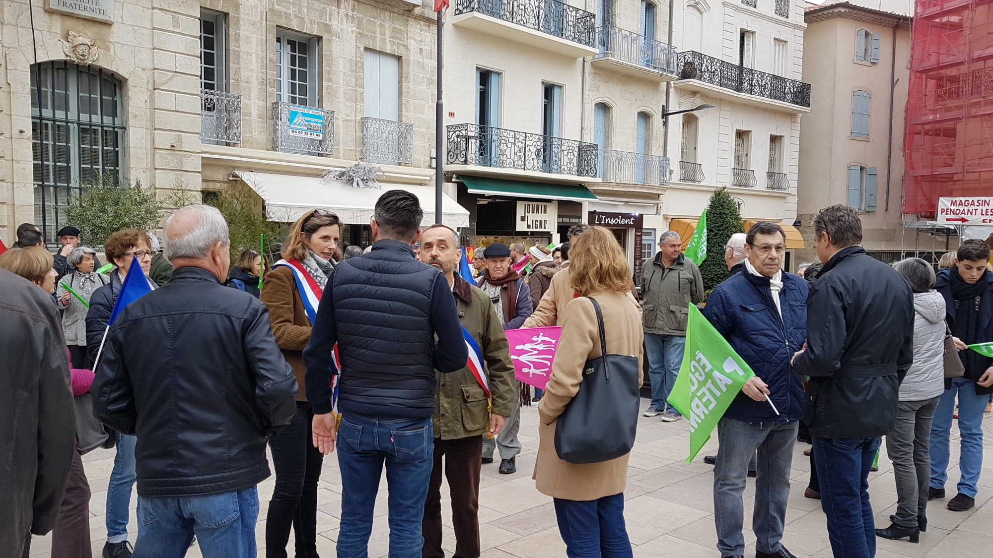 Hérault - Mobilisation contre la PMA sans père Hérault - Mobilisation contre la PMA sans père